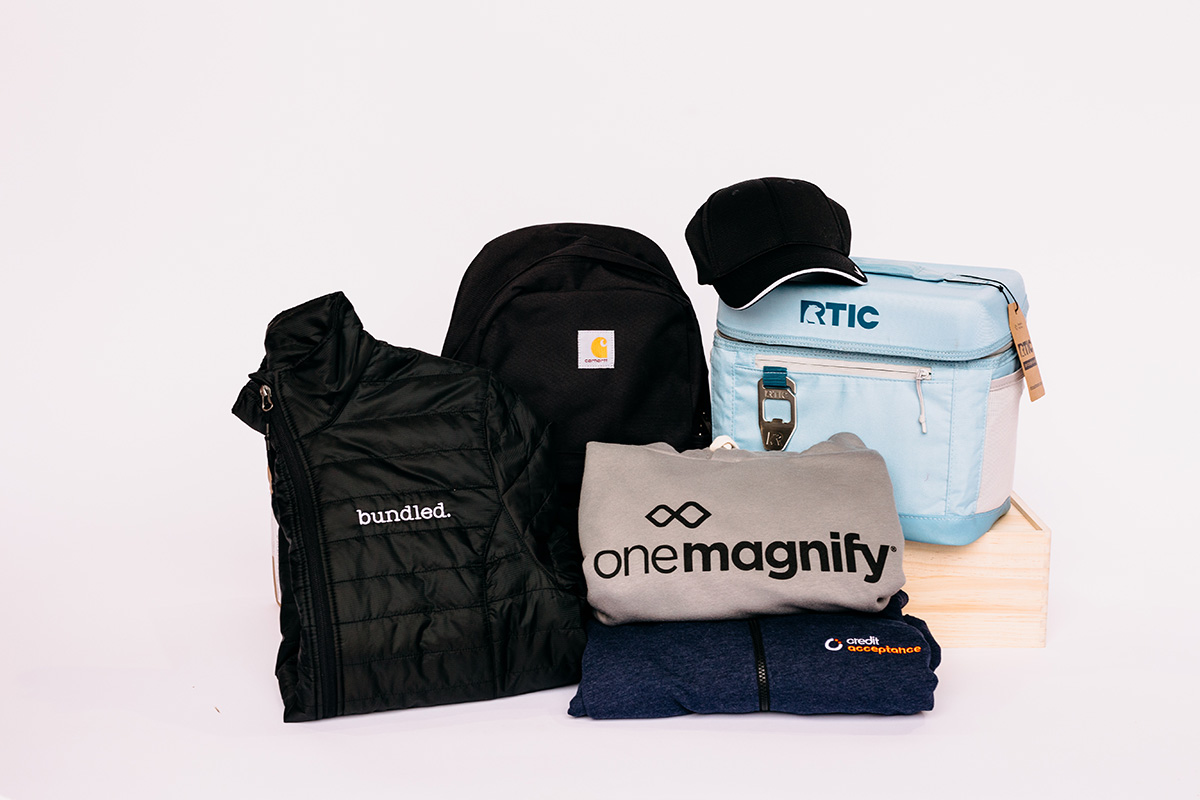 Personalize Your Gifts Today l Bundled